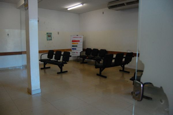 Desabamento do teto da Policlínica do planalto revela fragilidade nas ...
