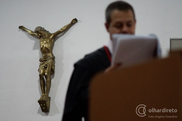 TJ adia julgamento de acusado de assassinato há nove anos • Olhar Direto