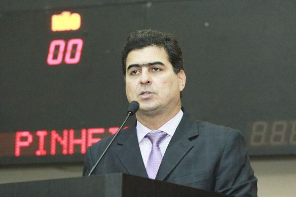 Emanuel saiu do PR para não ficar sozinho no partido e escolheu PMDB ...