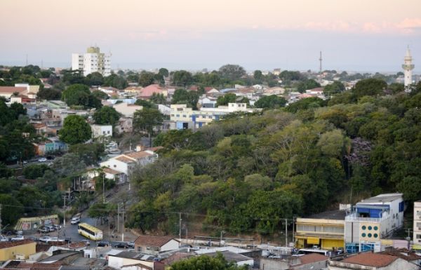 Prefeitura de Cuiabá inicia estudos para a “revitalização” do Morro da ...